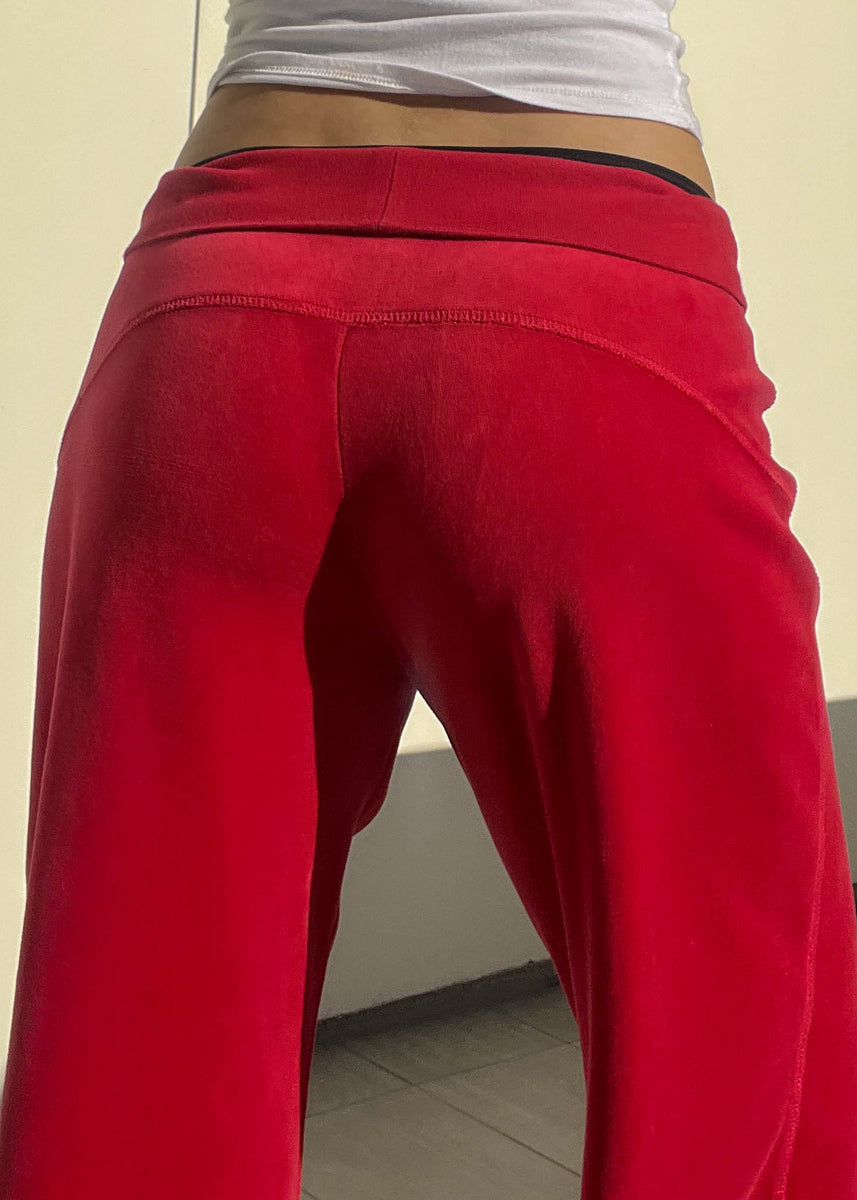 Y2k Red Velour MK Pants (M) – Retro and Groovy