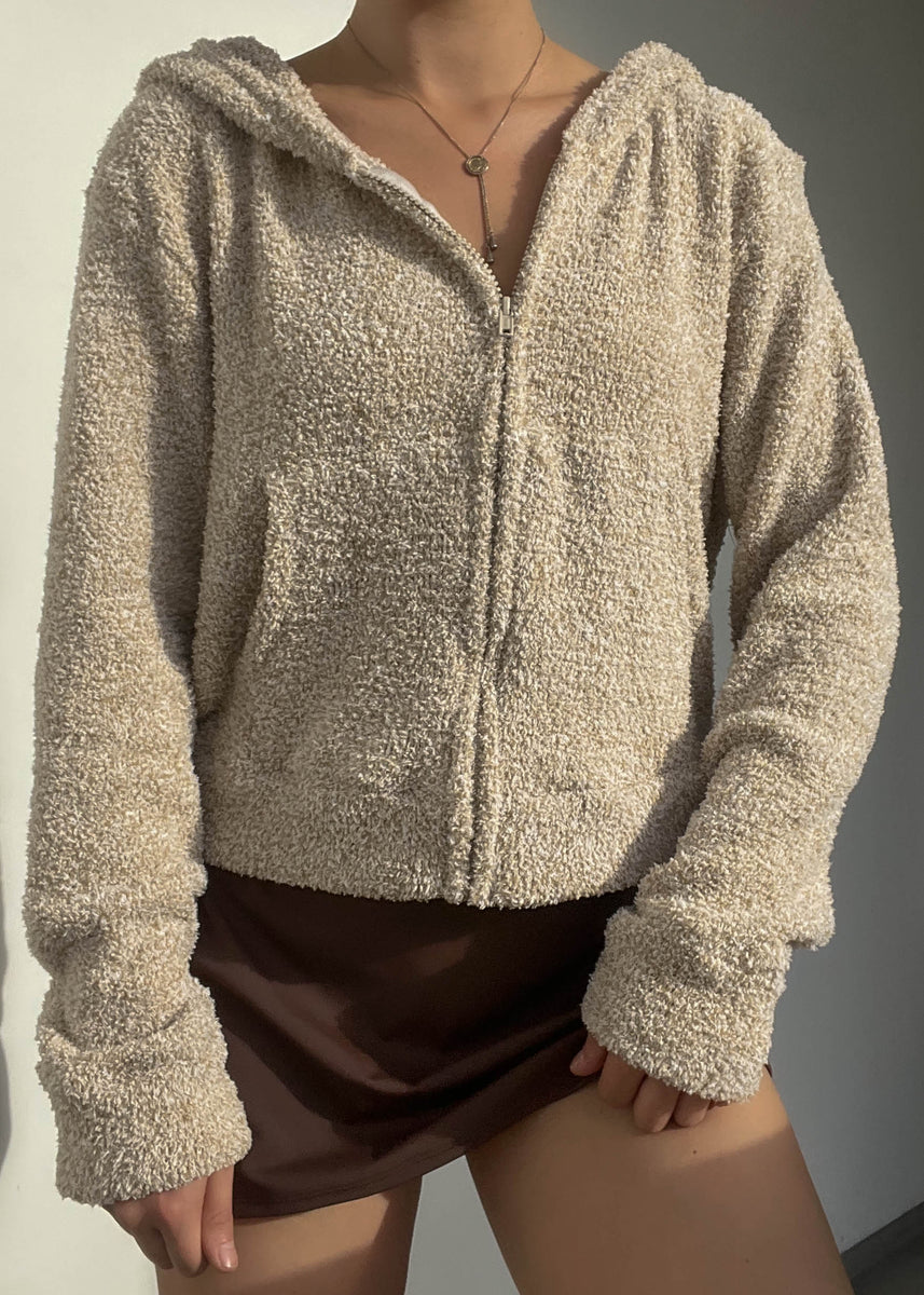 Y2k Fuzzy Beige Hoodie Jacket (S-M) – Retro and Groovy