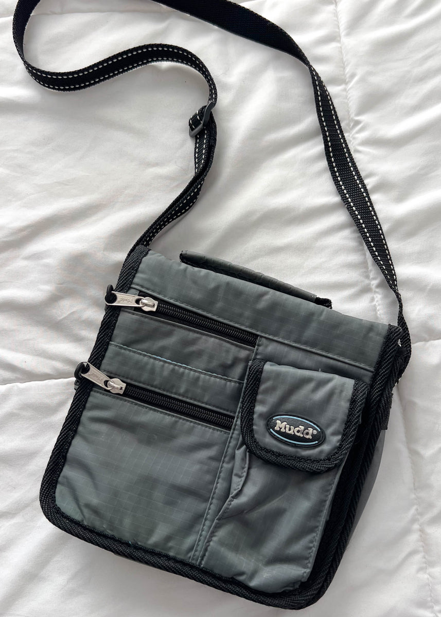 Y2k Gray & Black Mudd Bag – Retro and Groovy