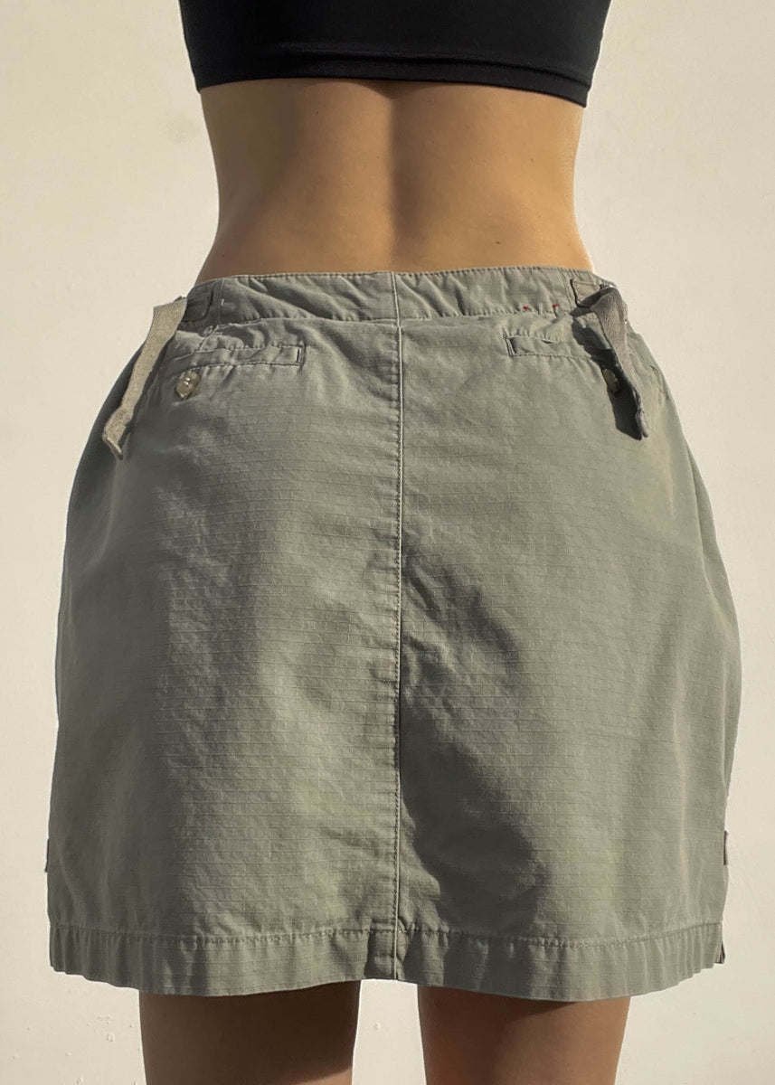 Y2k Sage Skort (L-XL) – Retro and Groovy
