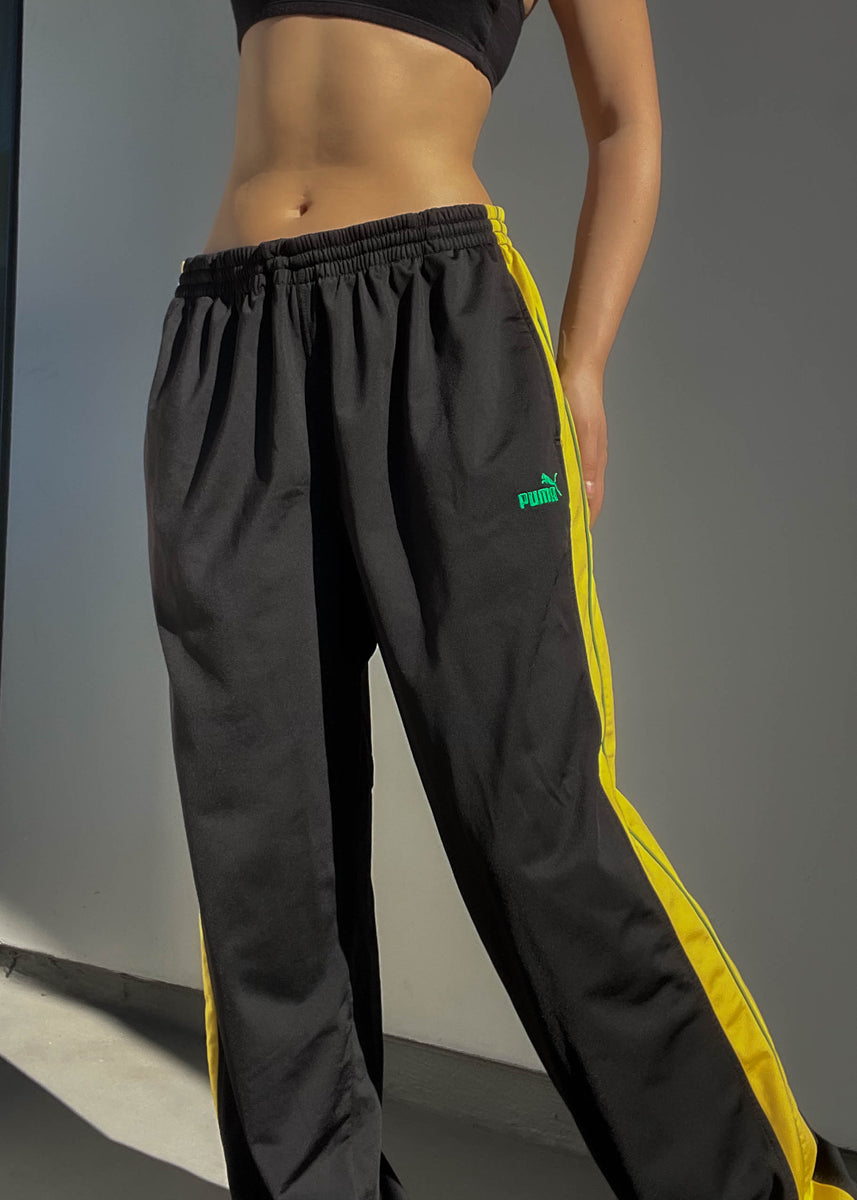 Y2k Electric Puma Trackies (L-XL) – Retro and Groovy