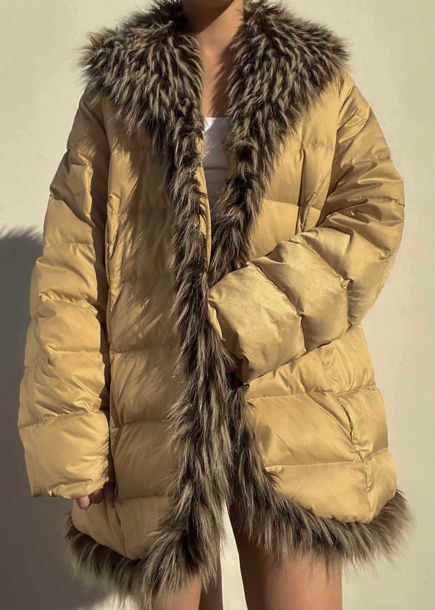 Isla Y2k Fur Trim Coat (XL) – Retro and Groovy