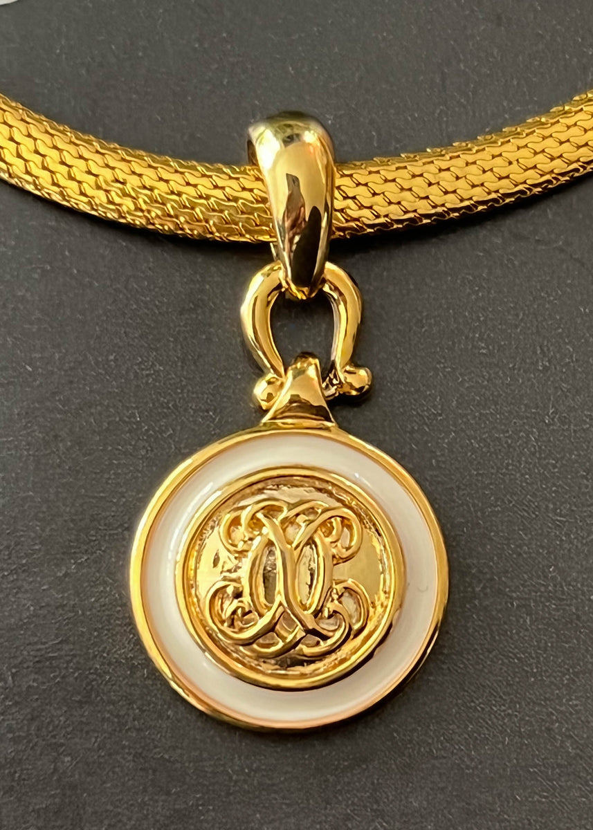 Naveah 90’s Gold Necklace – Retro and Groovy