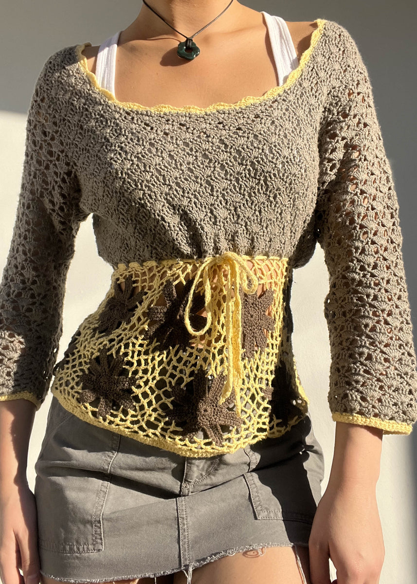 Y2k Crochet Knit Top (M) – Retro and Groovy